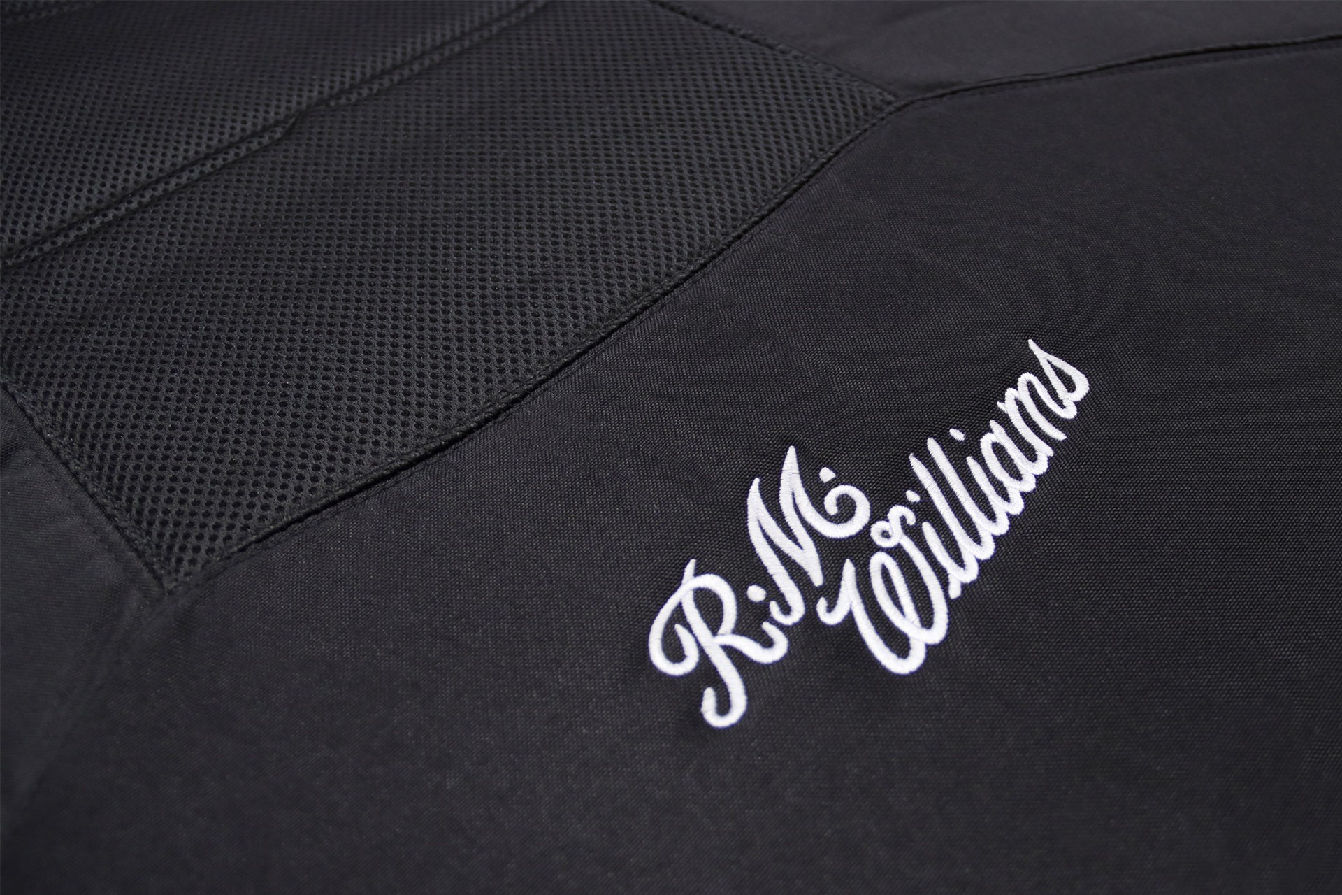 Accessories Online > RM WILLIAMS Fabrics > RM WILLIAMS MESH Rear car ...